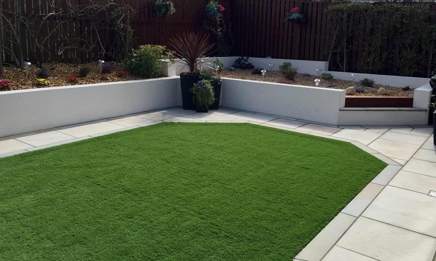 Artificial Grass vs Turf Lawns: What's right for your garden