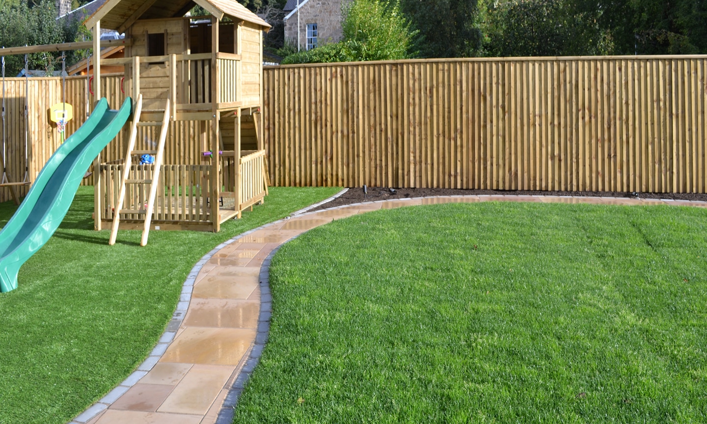 Artificial Grass vs Turf Lawns: What's right for your garden